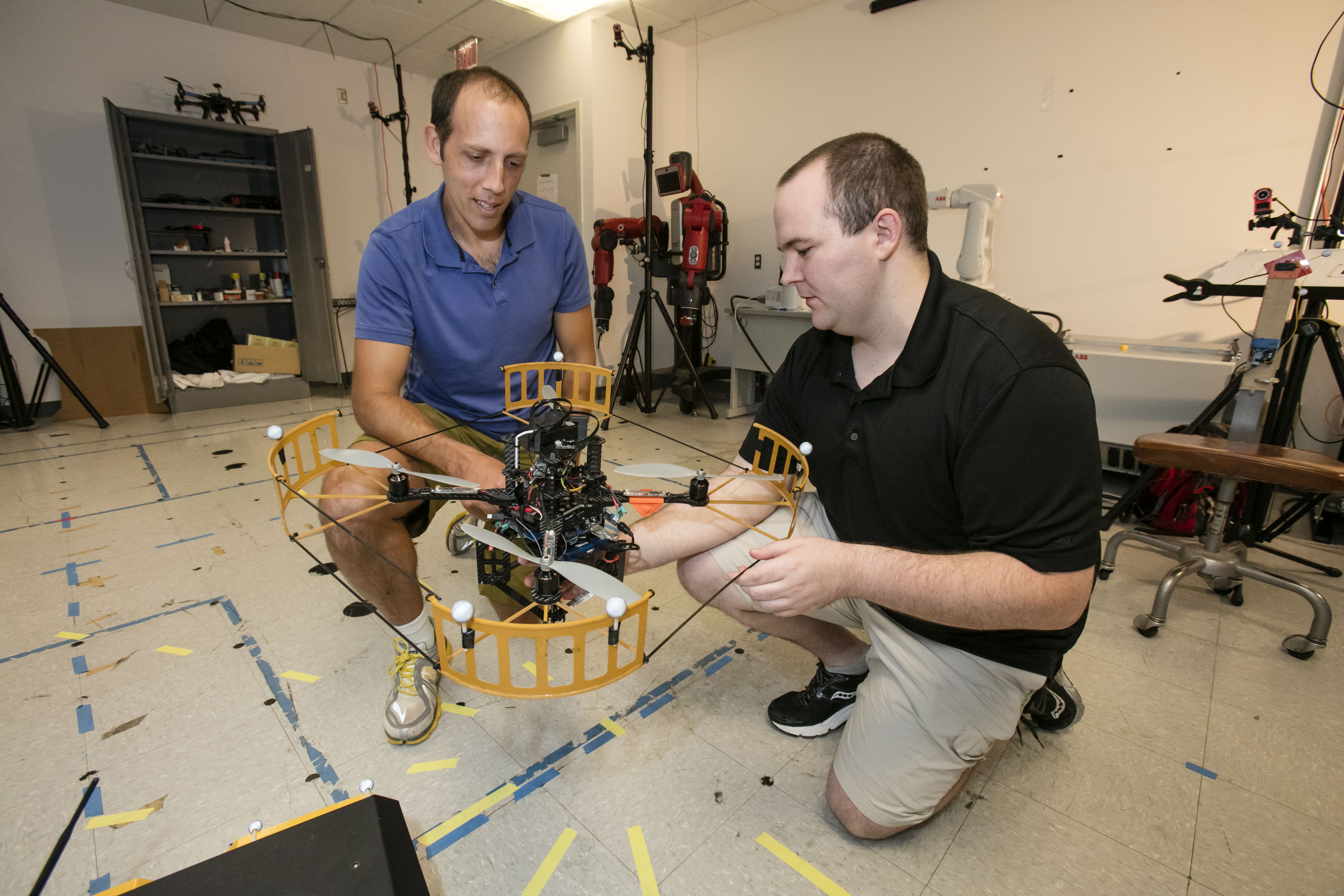 Tim Bretl named Severns Faculty Scholar | Aerospace Engineering | Illinois